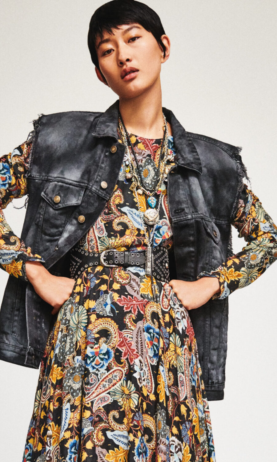 Eny Jaki - Mirrrs Models